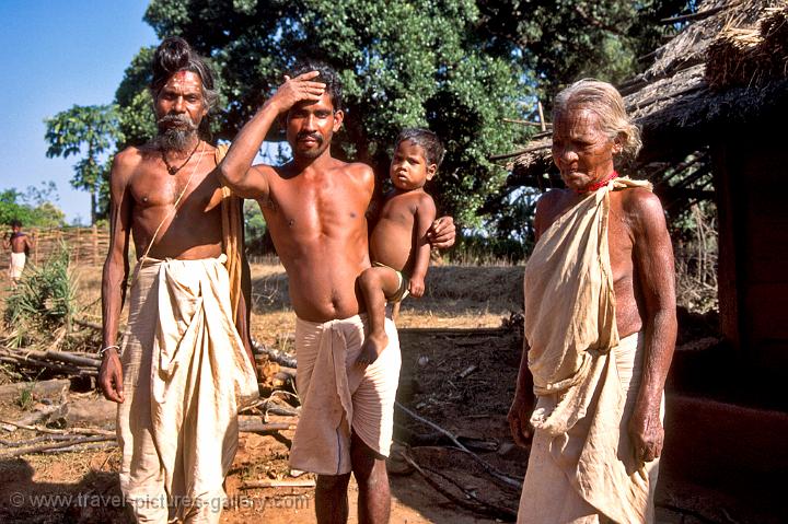 Pictures of India - Orissa-0033 - in an Adivasi tribe village ...