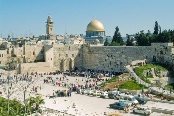 Pictures of Israel- Jerusalem-0022 - the Western Wall, built by King Herod