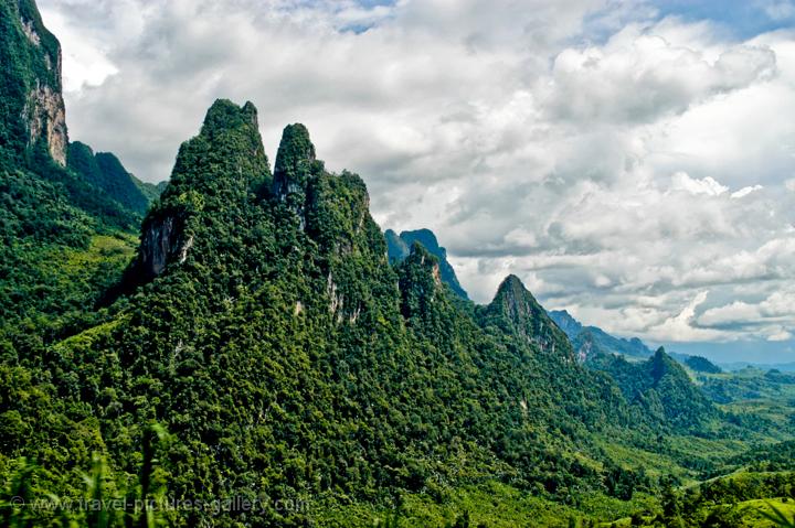 Pictures of Laos - North-Laos-0003 - mountain scenerey on highway 13 ...